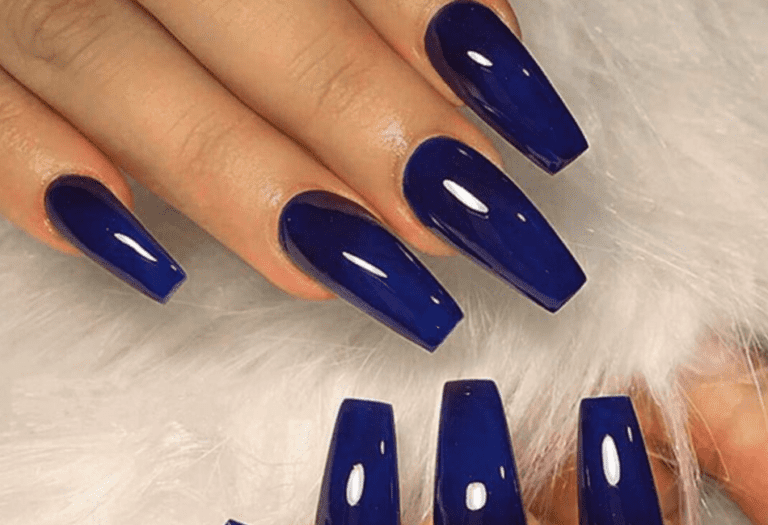 25 Fun Blue Nails Inspiration and Ideas for 2022 - Nail Aesthetic