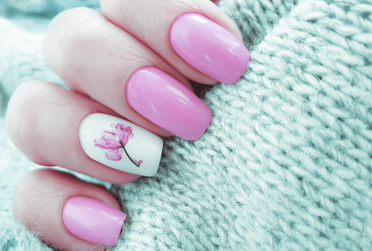 Dip Powder Nail Ideas: Dip Your Nails In Some Fun Colors This Season ...